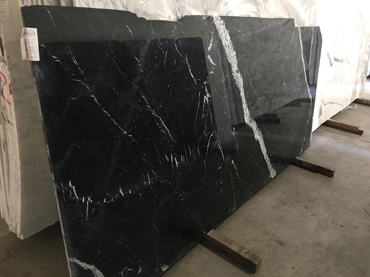 Premium Color Marble Slab Suppliers & Wholesalers in Lake Worth, Florida